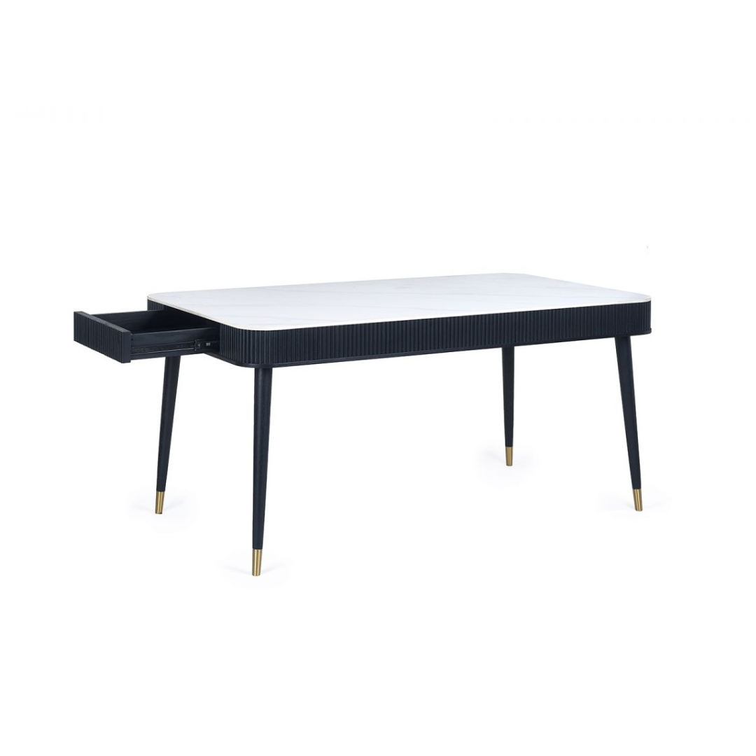 Dining Tables – Lavesso